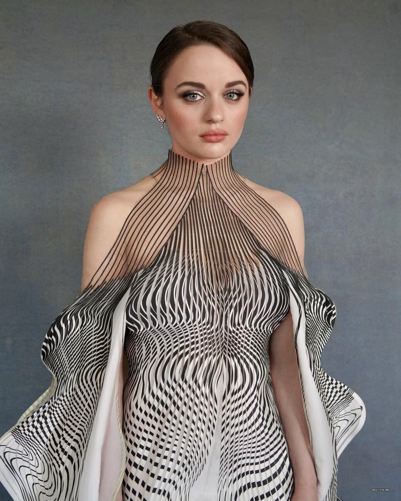 I’m obsessed with her lips | Scrolller