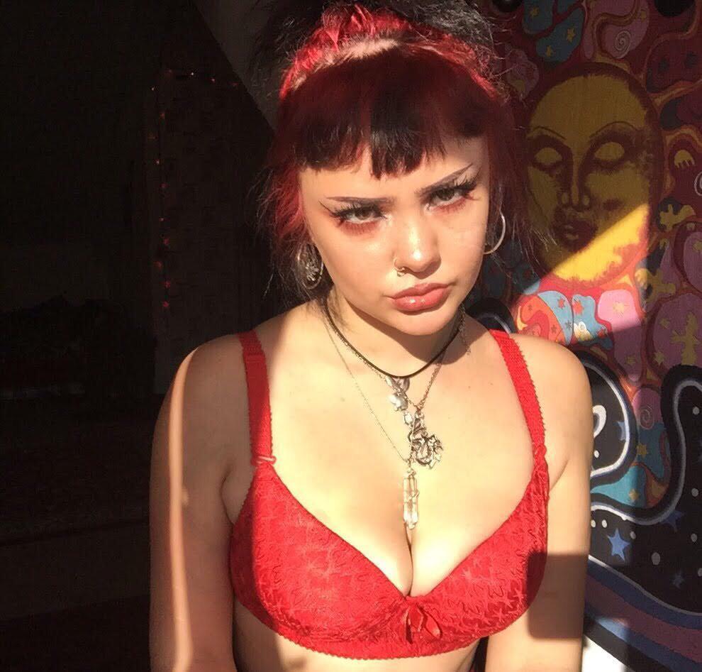 I’m such a sulky lil brat | Scrolller