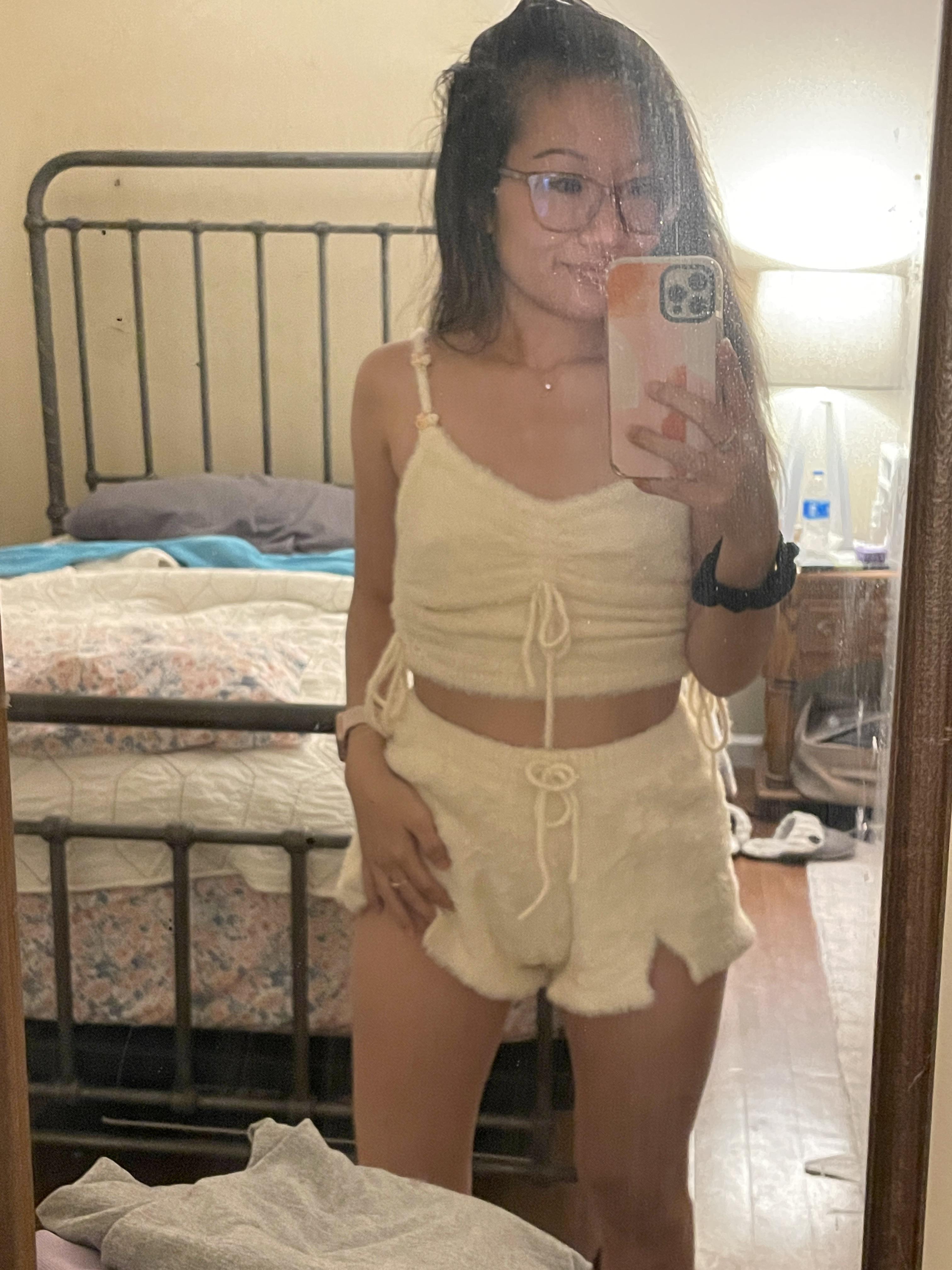 I’m too cozy rn | Scrolller