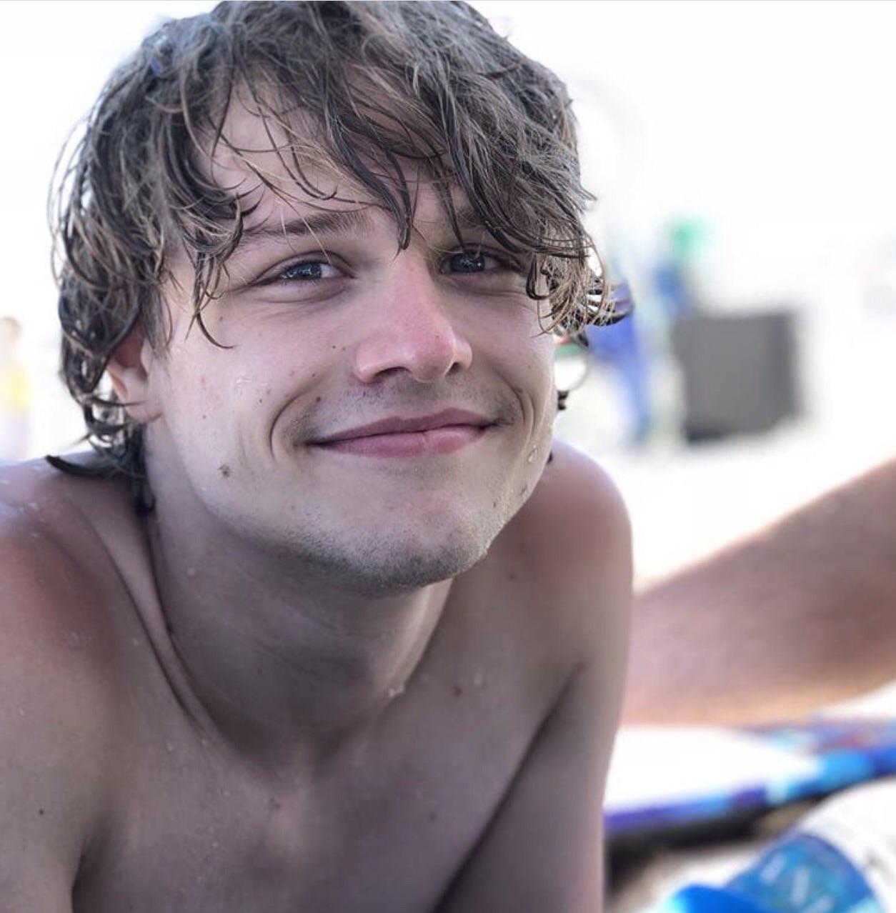 I miss Robin Moore 😩 | Scrolller