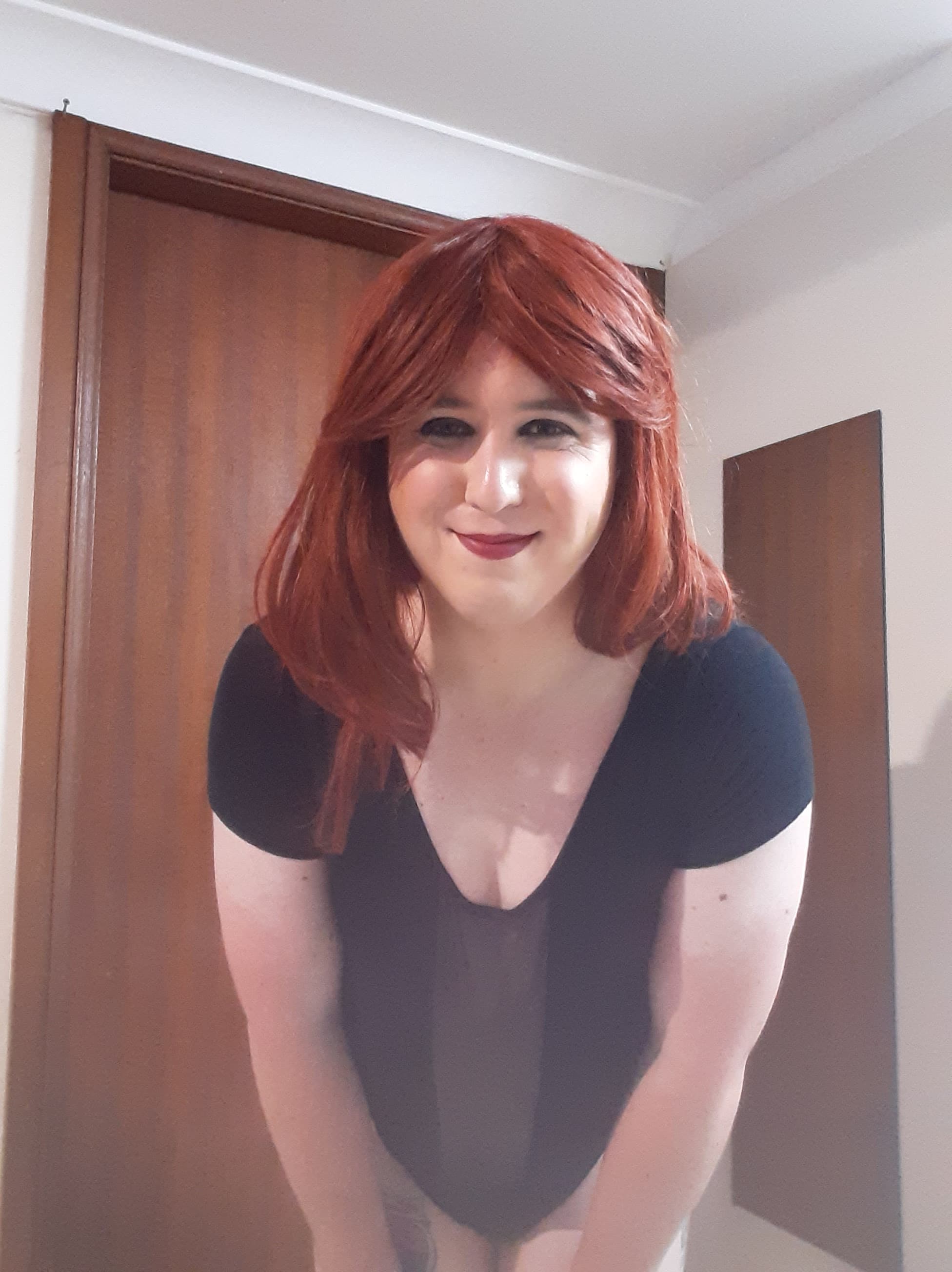 upside of being thicc, getting some actual cleavage like this | Scrolller