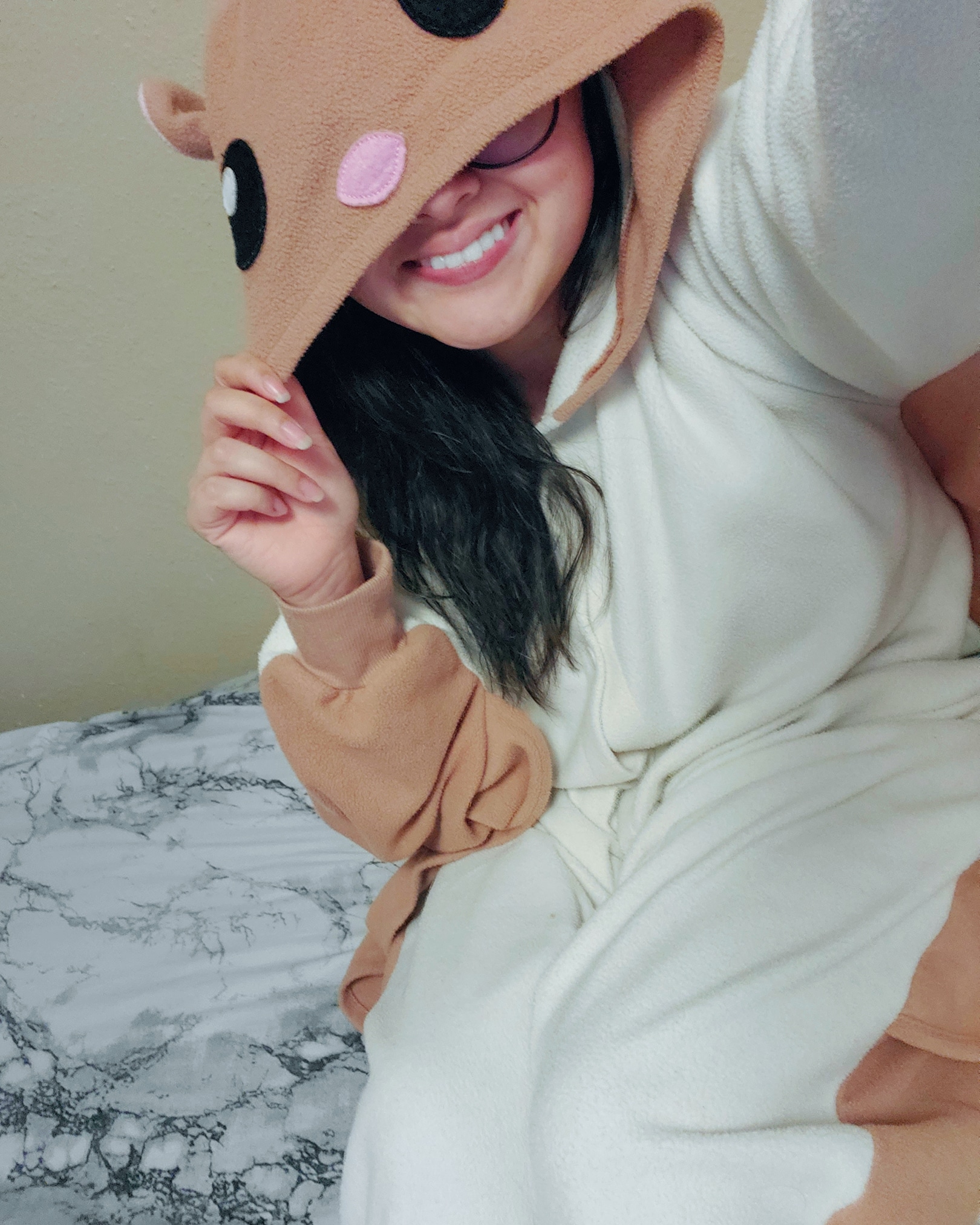 I show up on your bed like this. I'm wearing nothing underneath. Whatchu doing? | Scrolller