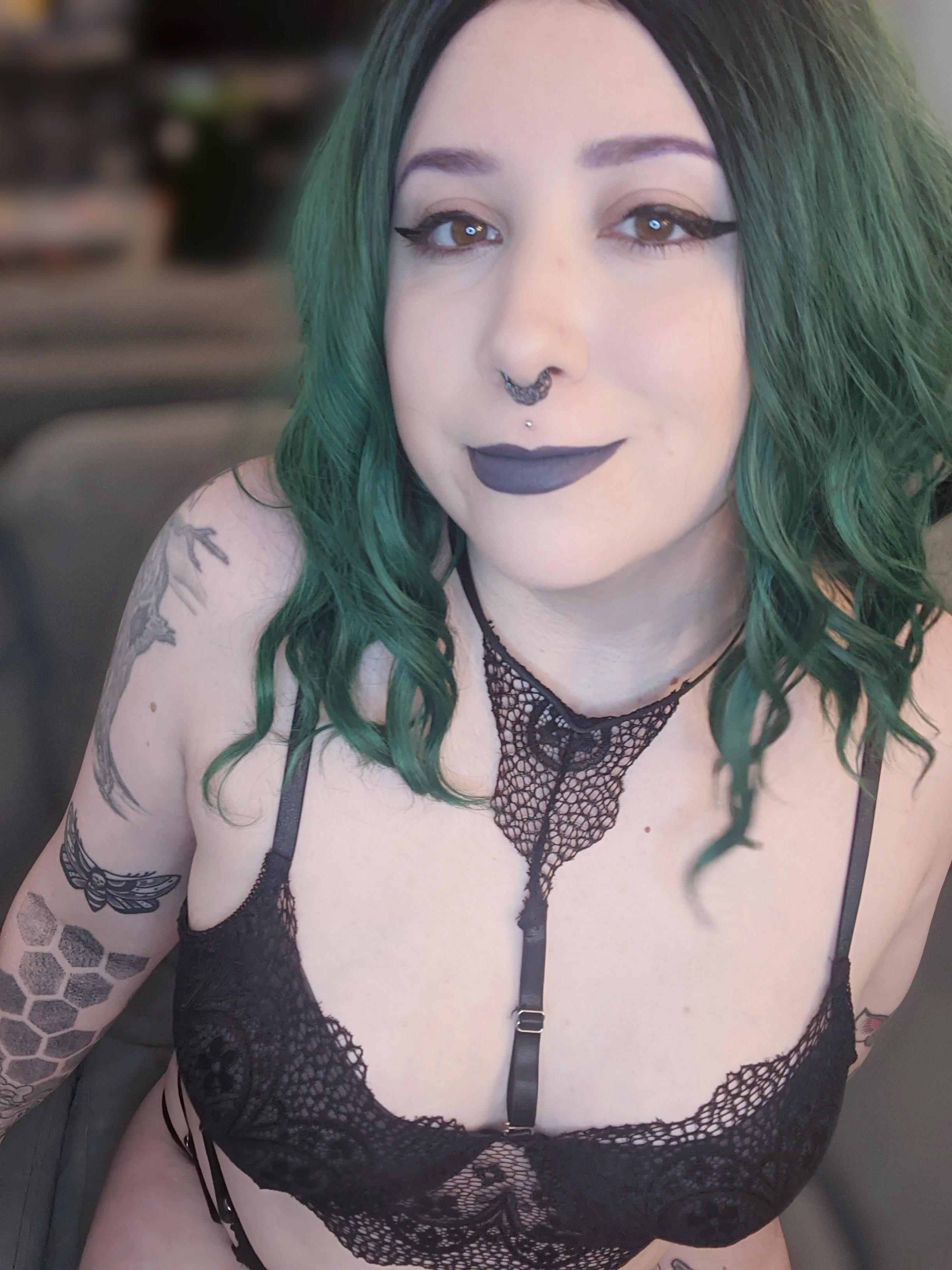 My favorite lingerie set ;) | Scrolller