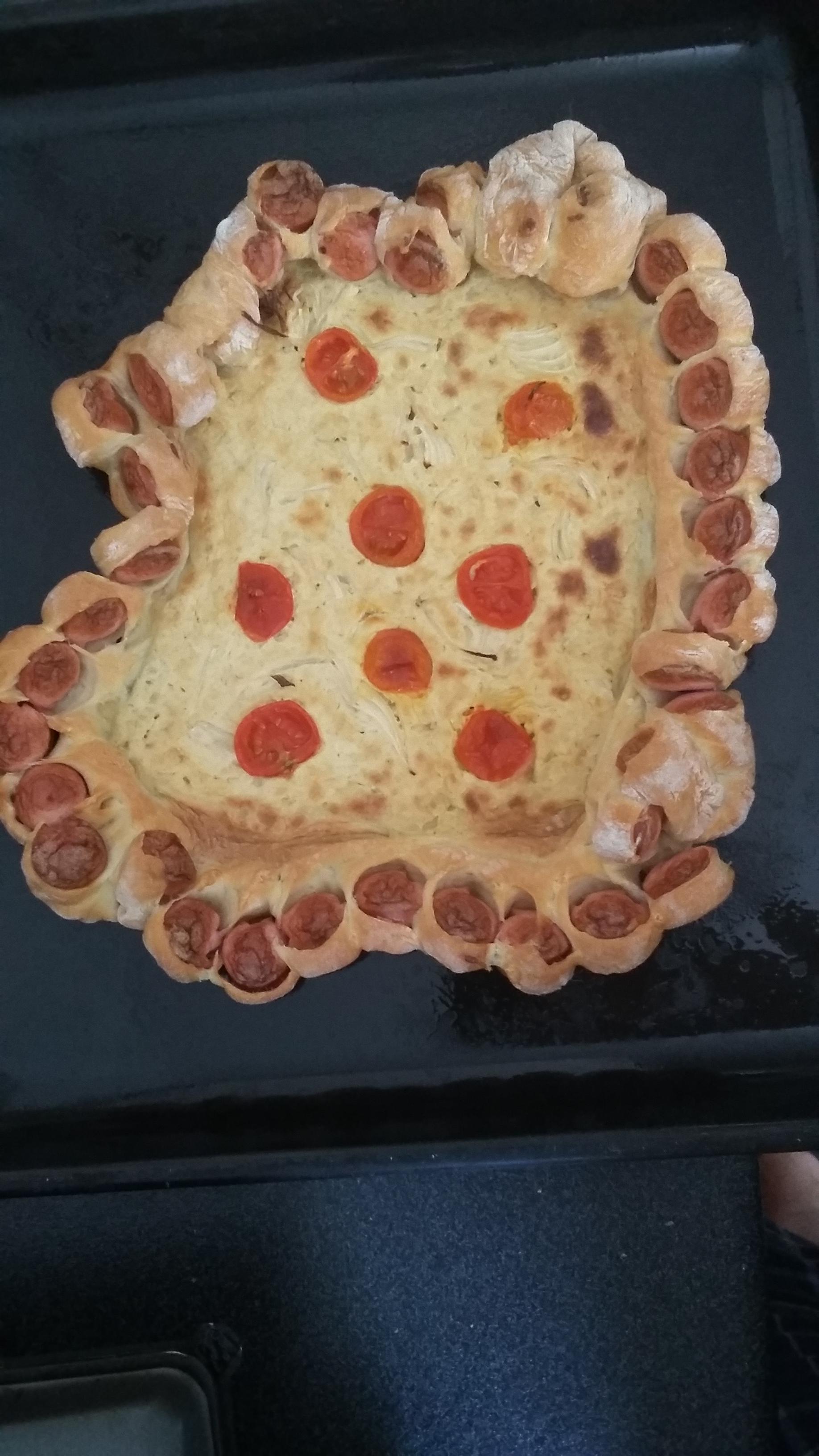 I tried to make sausage stuffed crust pizza (sorry for low quality) | Scrolller