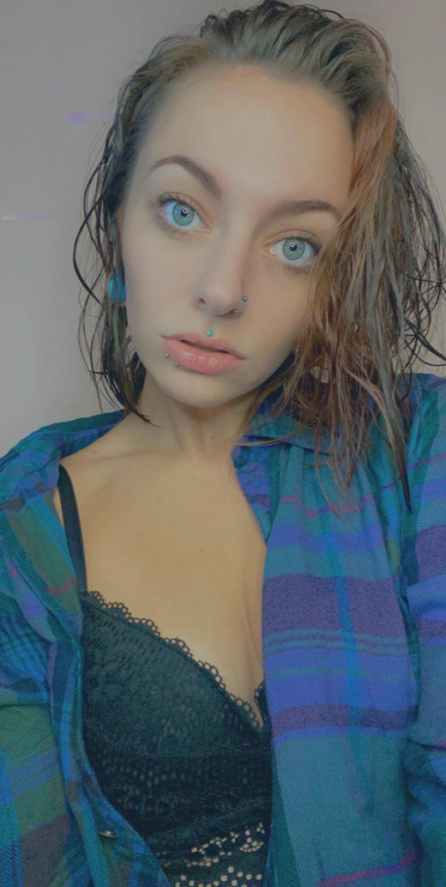 I was told to come show off over here. So here’s my first post. I’m Ren.😘 Don’t worry, more ...