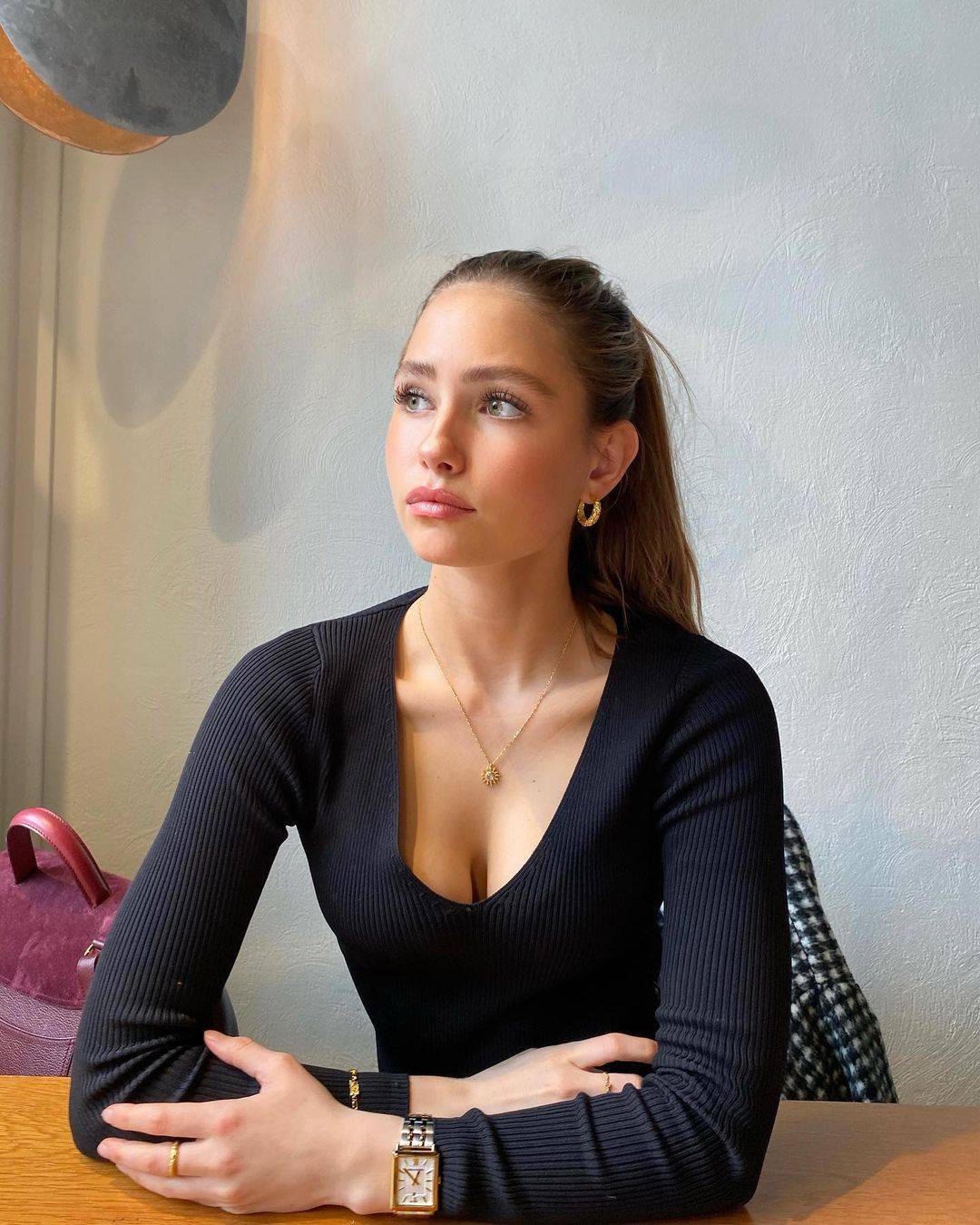 Ida Zeile | Scrolller