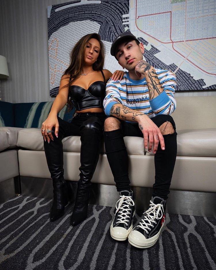 IG - Leather | Scrolller