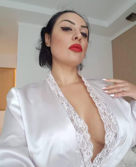 I'm a dominant goddess looking for submissive sissies to train and explore with dm on kik at ...