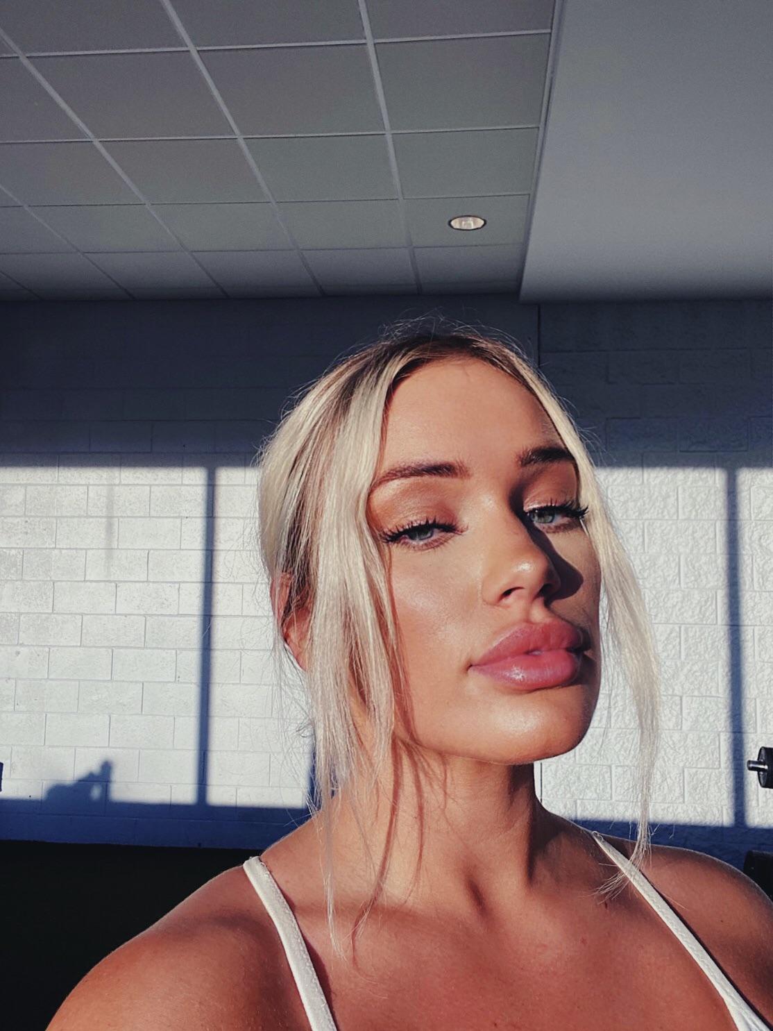 I'm a hot girl, I do hot shit | Scrolller