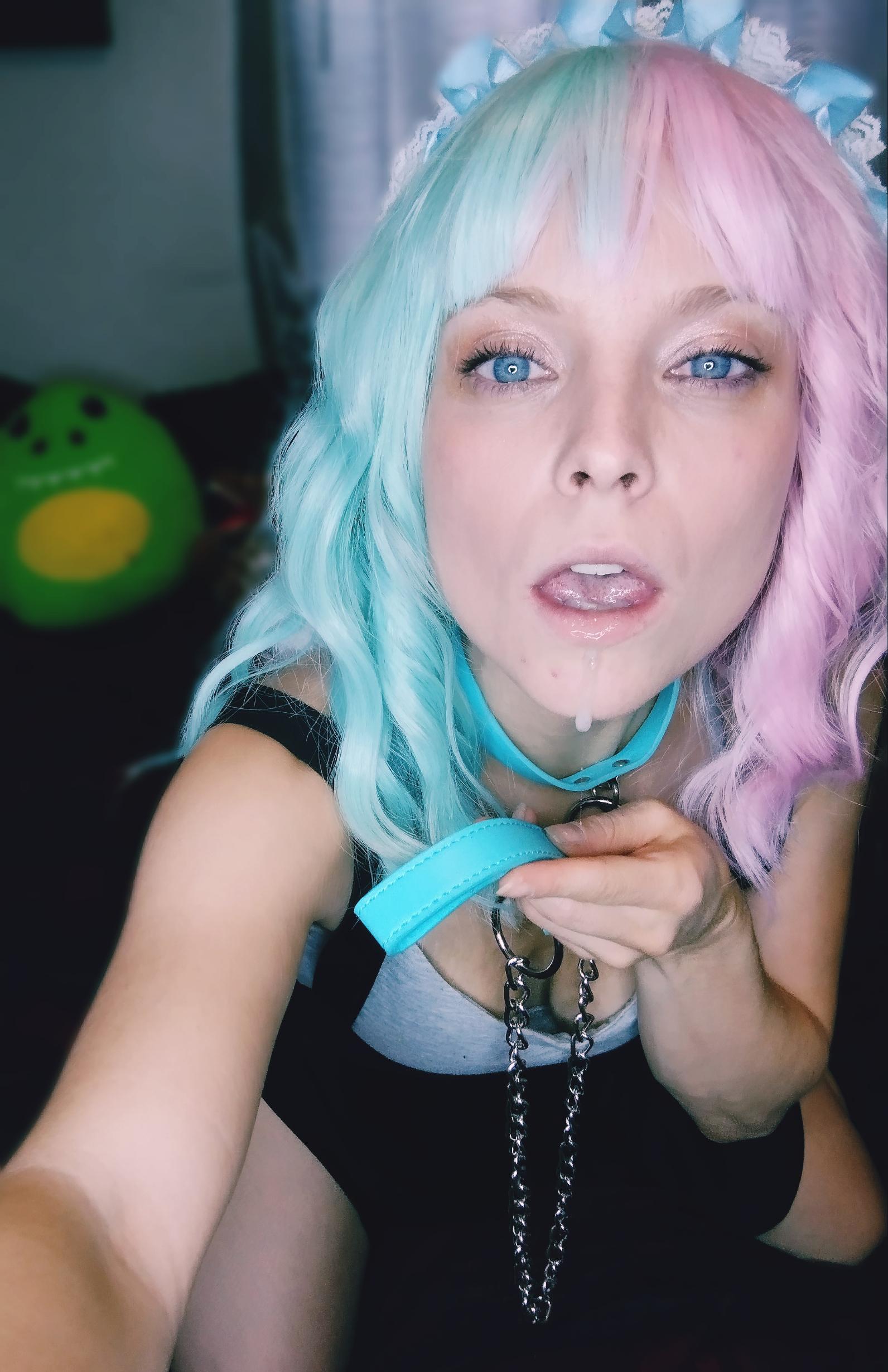 I'm drooly bunny 🐇 🥵 | Scrolller