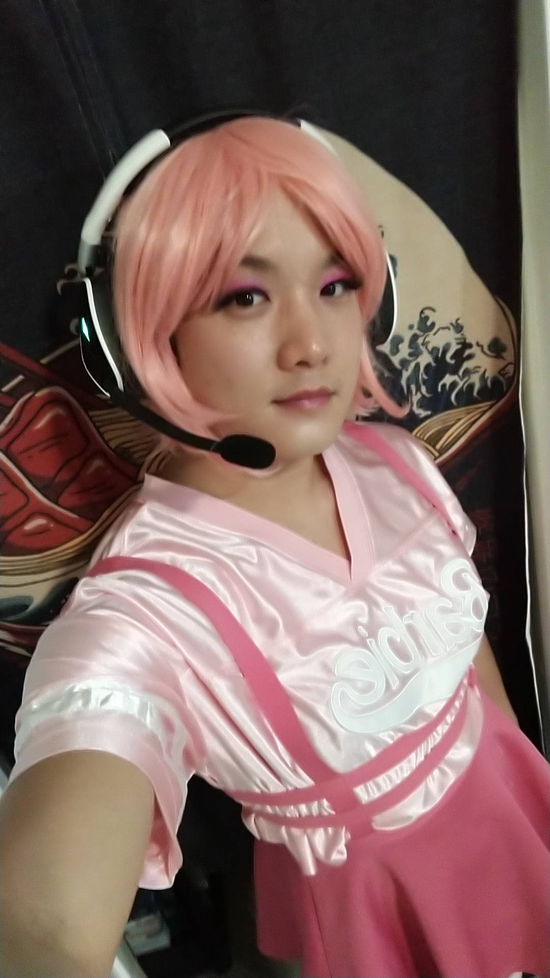 I'm nothing but a dumb bimbo slut :) | Scrolller