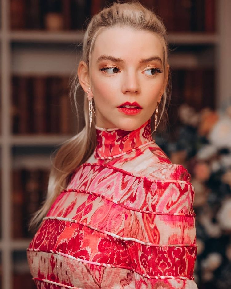 I'm so in love with her eyes | Scrolller