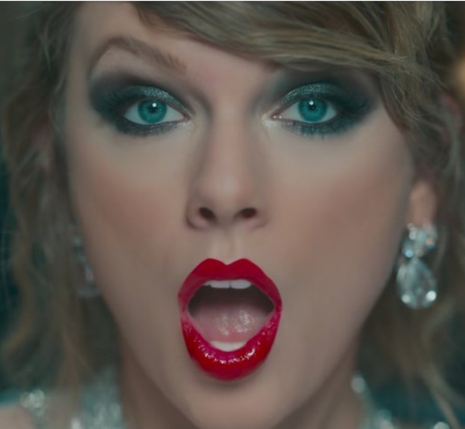 Im Sorry Taylor Swift Cant Come To The Phone Right Now Her Mouth Is