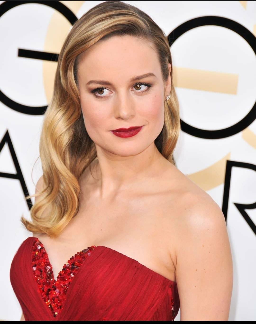 In love with Red | Scrolller