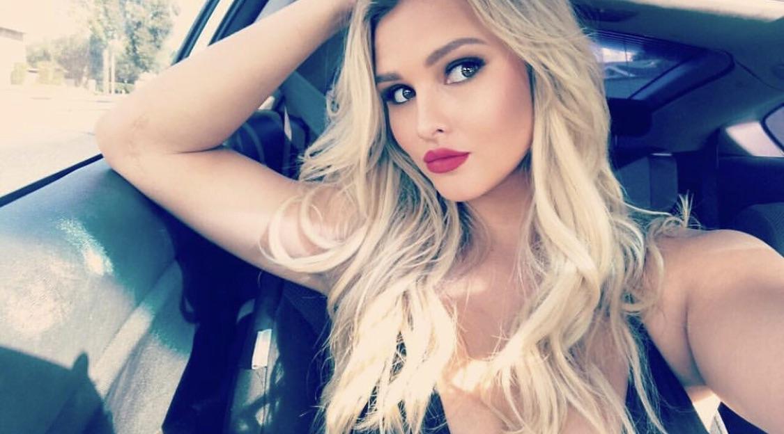 In the car | Scrolller