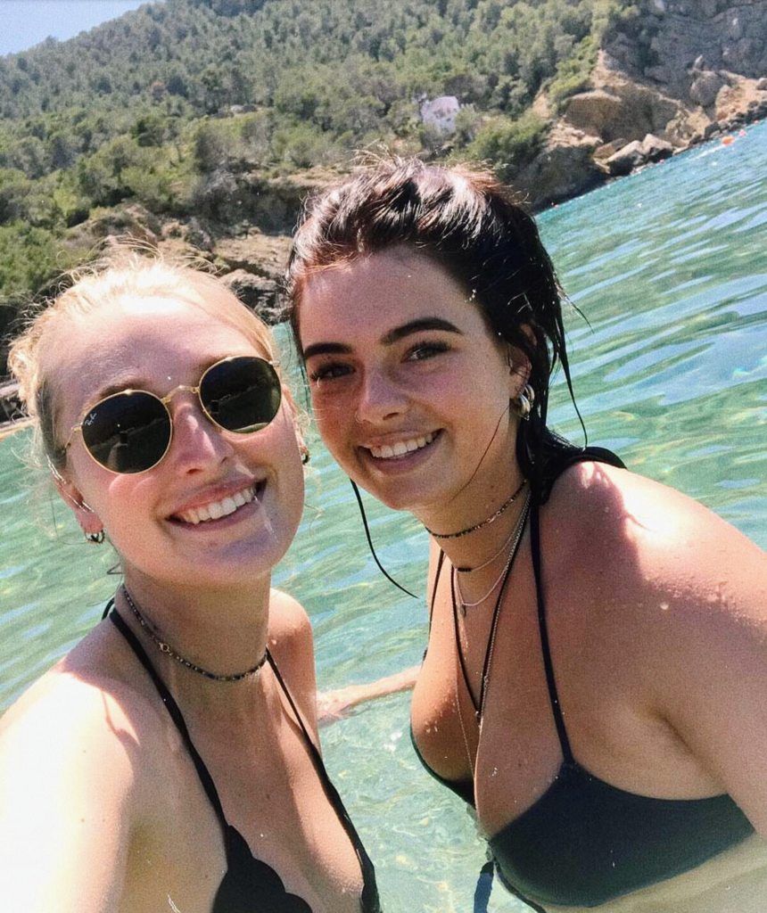 In the sea | Scrolller