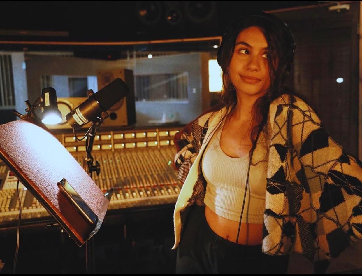 In the studio | Scrolller