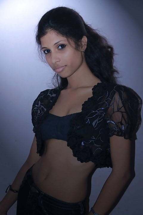 Indian model | Scrolller