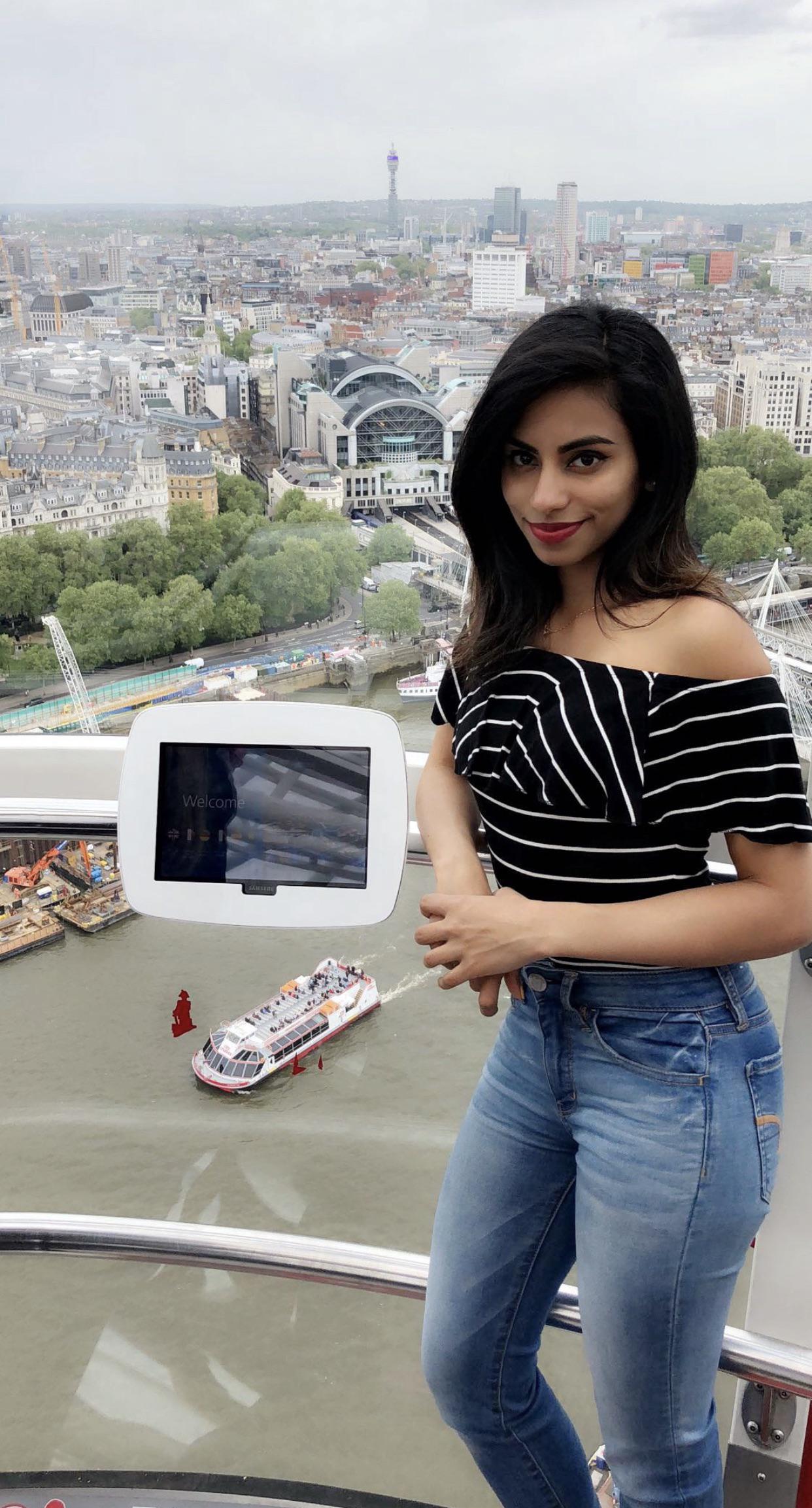 Hi! Hope I’m welcome here 🥰 | Scrolller