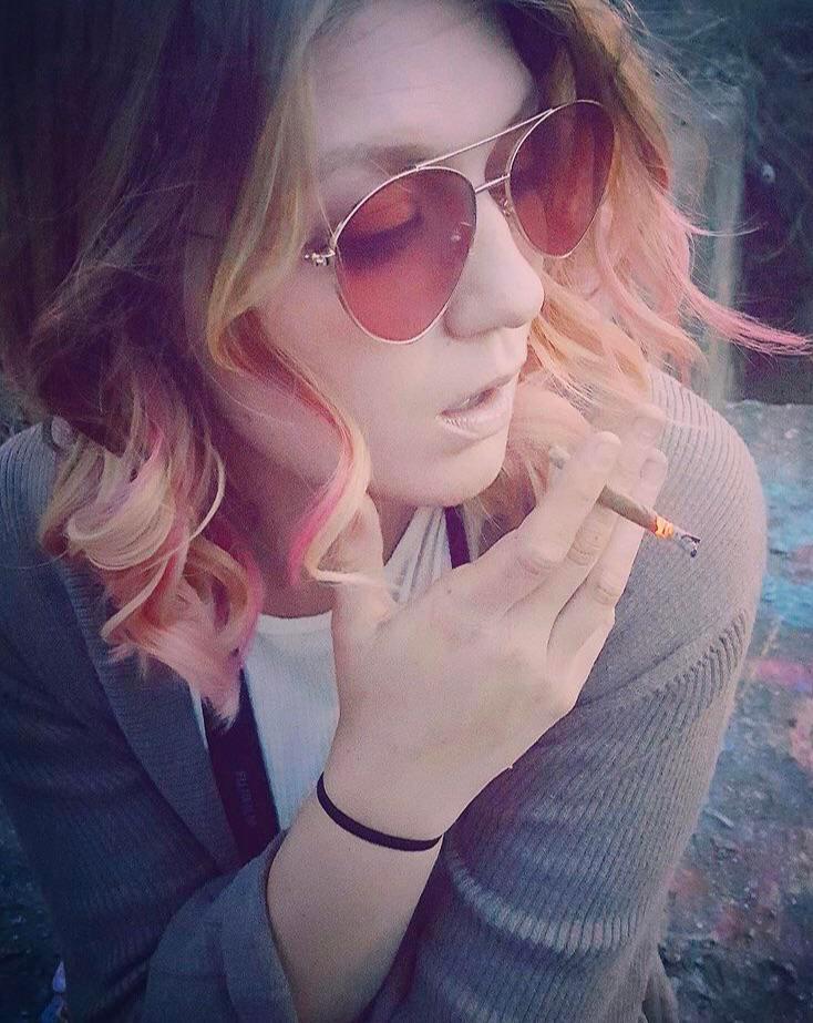 Inhale positivity and exhale negativity 👏 | Scrolller