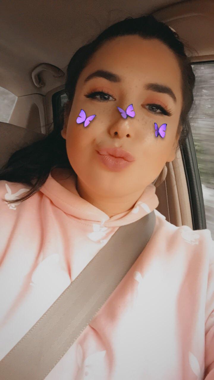 Instagram nicolevicina | Scrolller