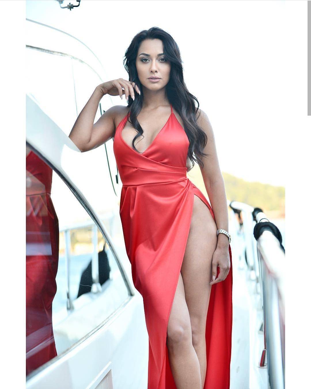 Iranian Bella Hadid | Scrolller