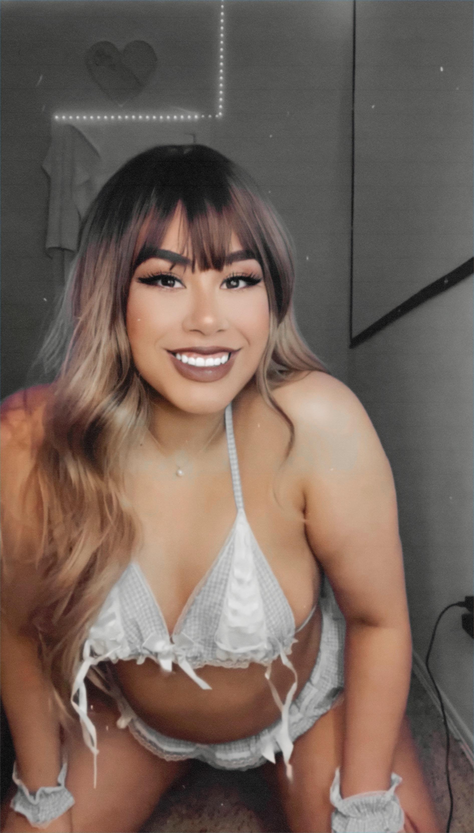 Y’all like thick asian alt girls? 👀 | Scrolller