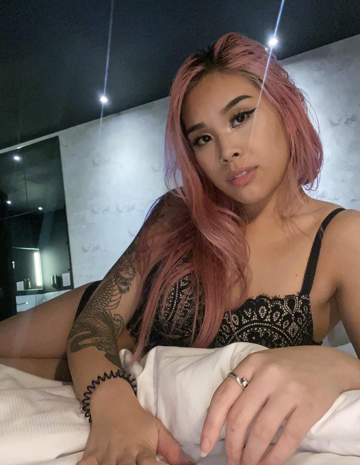 Is it weekend already? | Scrolller