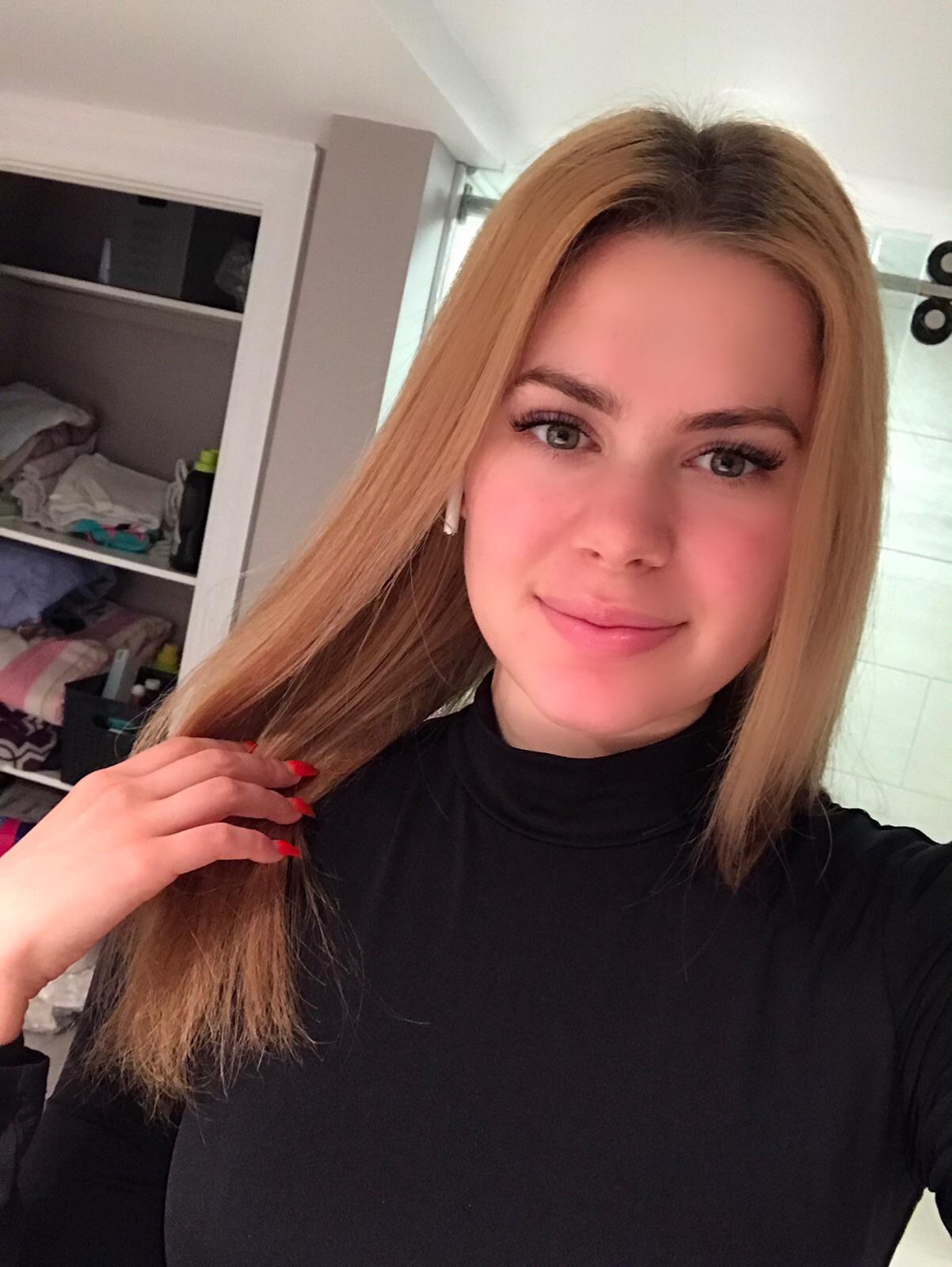 Is my face ok | Scrolller