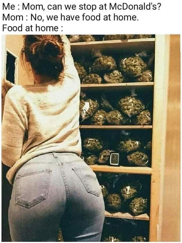 Mom Butt Scrolller