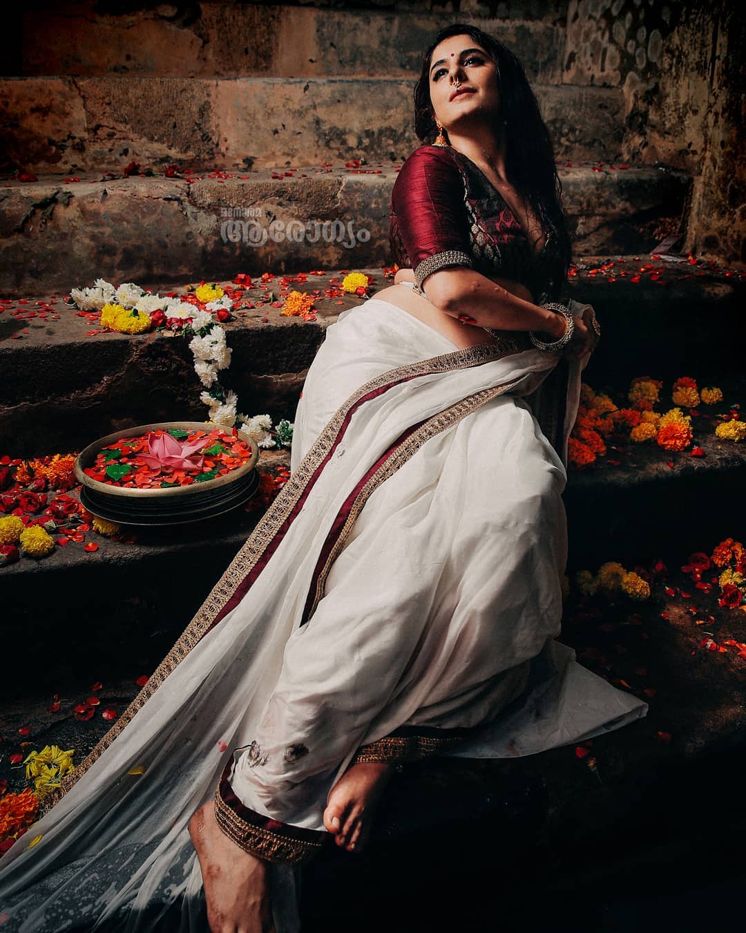 Isha Talwar's new magazine photoshoot has a Raja Ravi Varma Painting Vibe | Scrolller