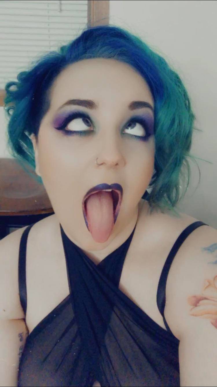 It’s my first time 💖 please be nice to me 😛 | Scrolller