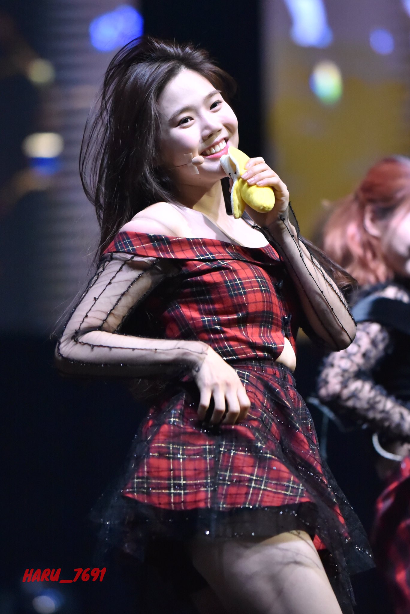 Itchy Monkey | Scrolller