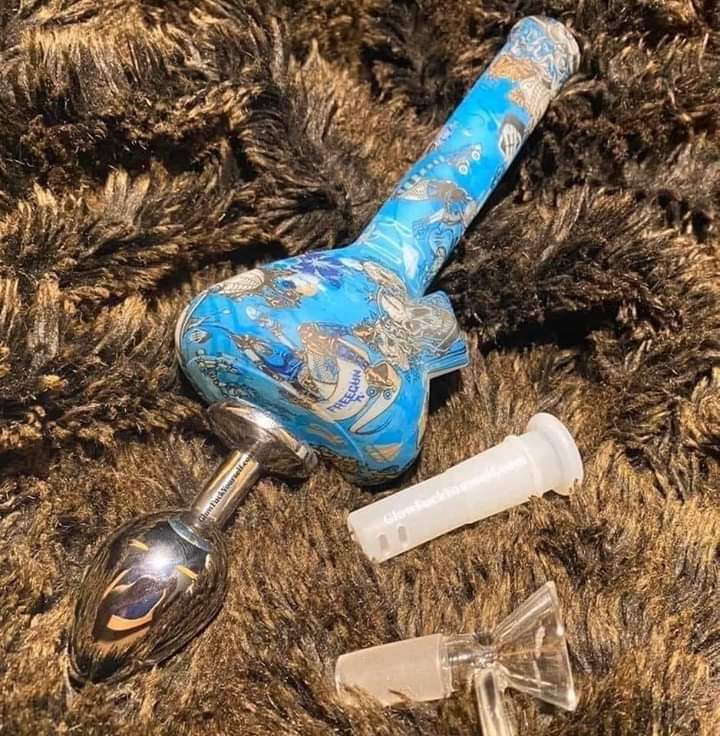 It's going down | Scrolller