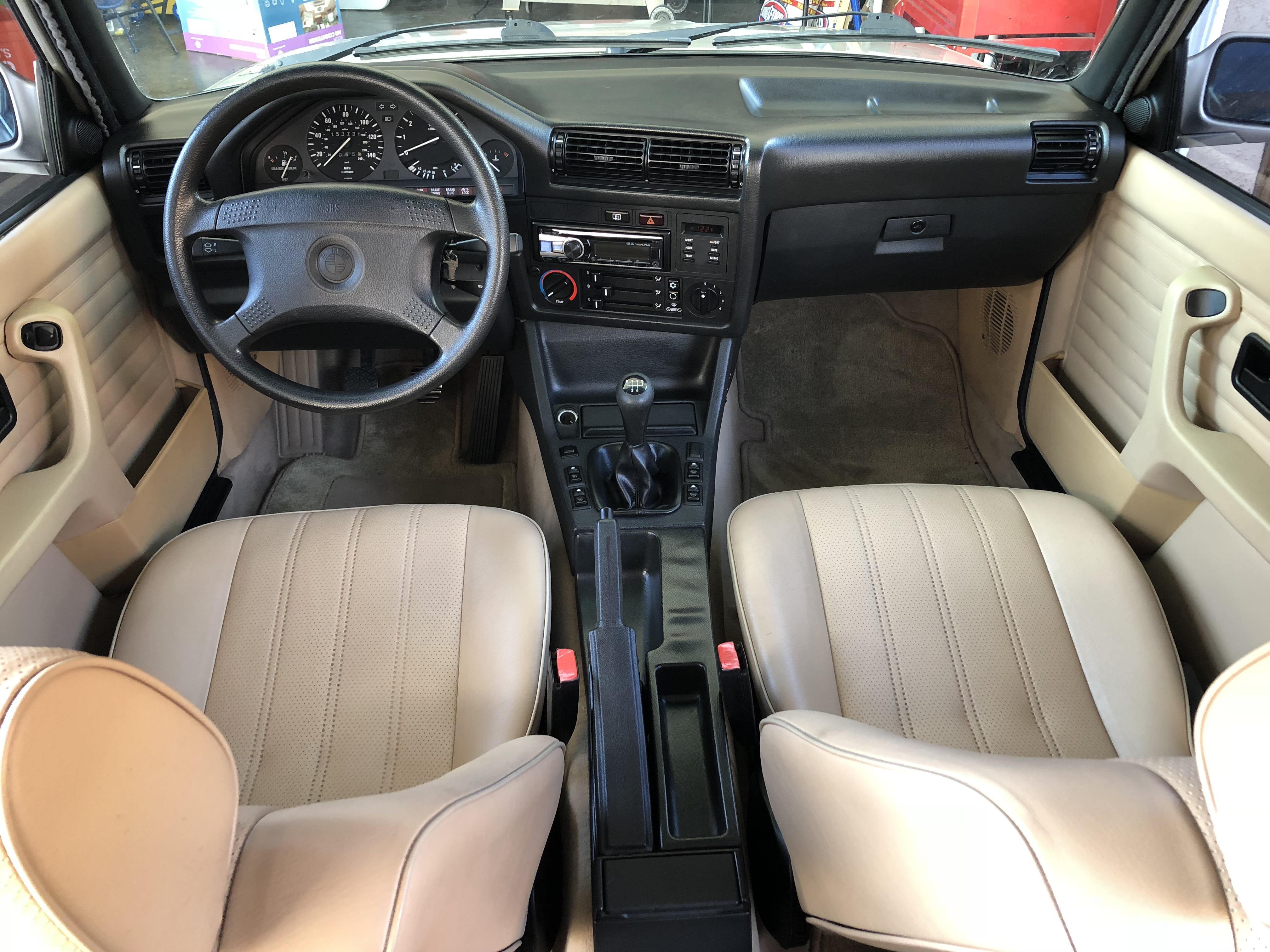 It's like driving in a time capsule. Love my E30. | Scrolller