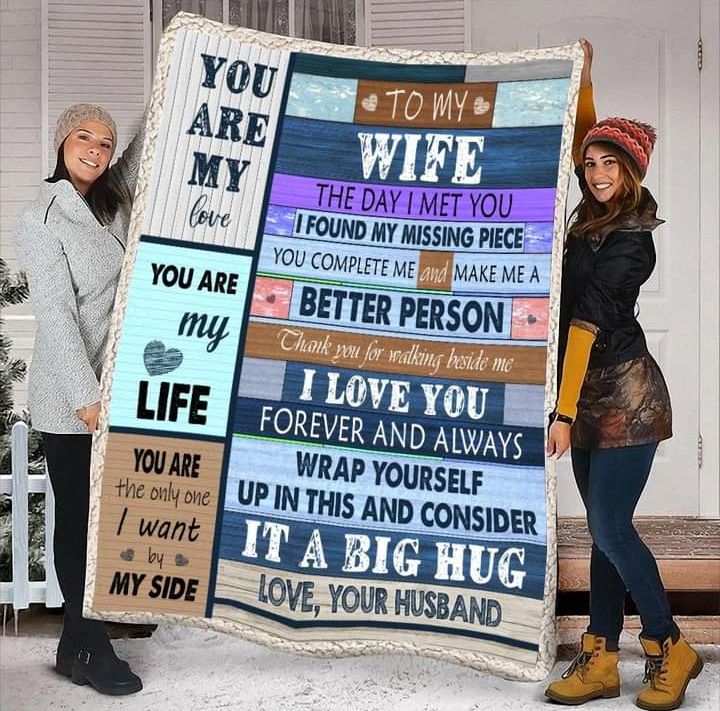 It a big hug | Scrolller