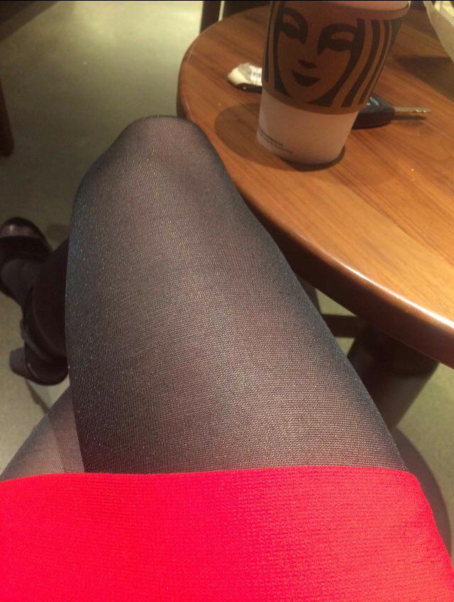 It's that time of year. Opaque tights. | Scrolller