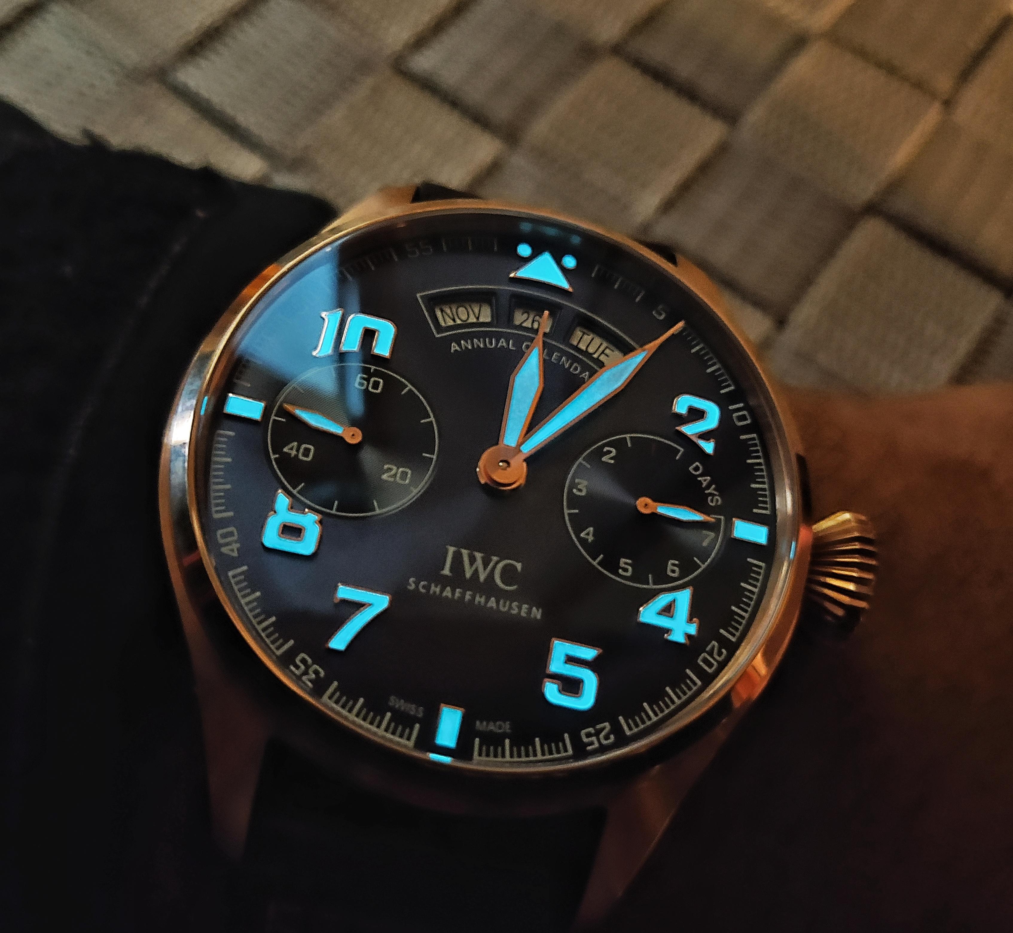IWC 5027-01 Lume Shot | Scrolller