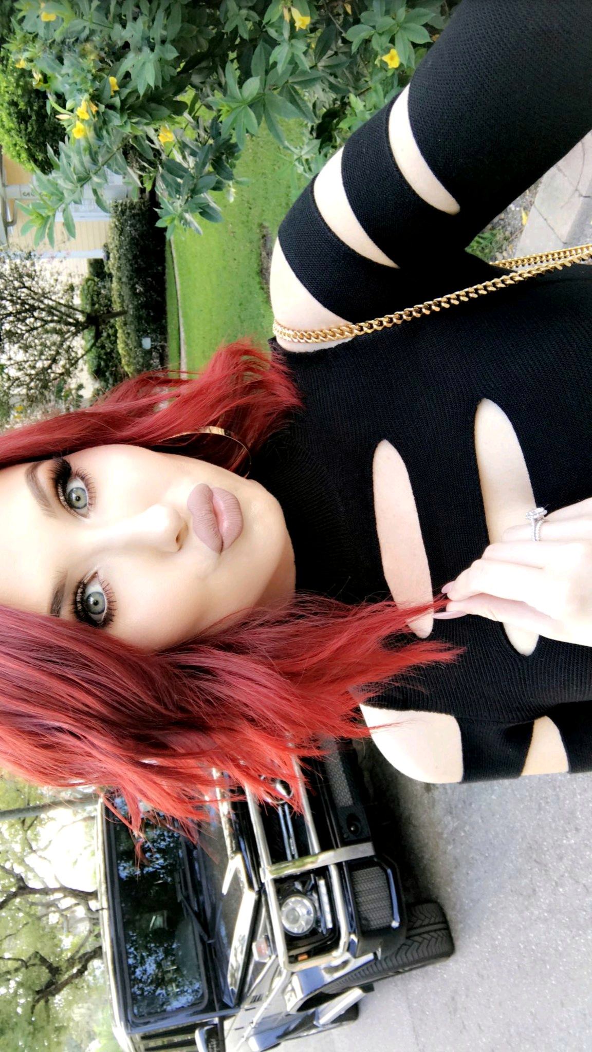 Jaclyn Hill's plump lips | Scrolller