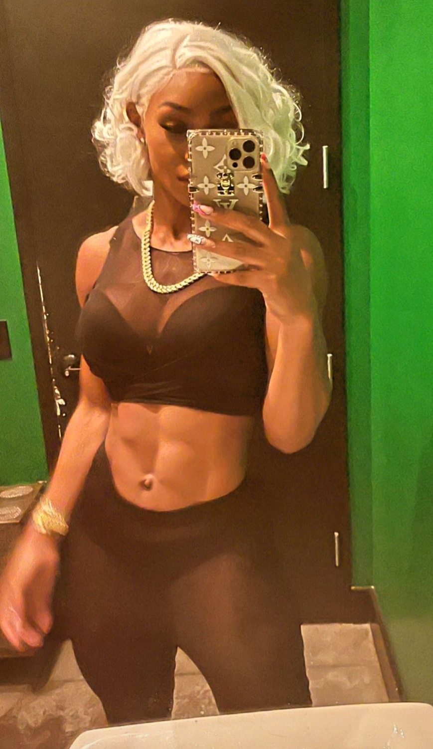 Jade Cargill | Scrolller