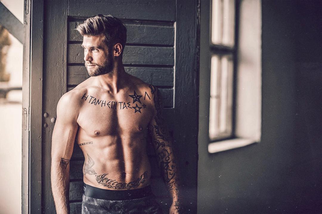 Jan Moeller | Scrolller