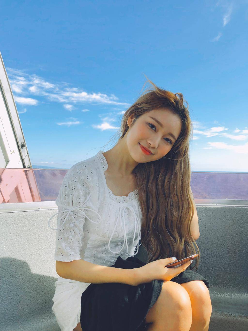 Jane Saturdays | Scrolller