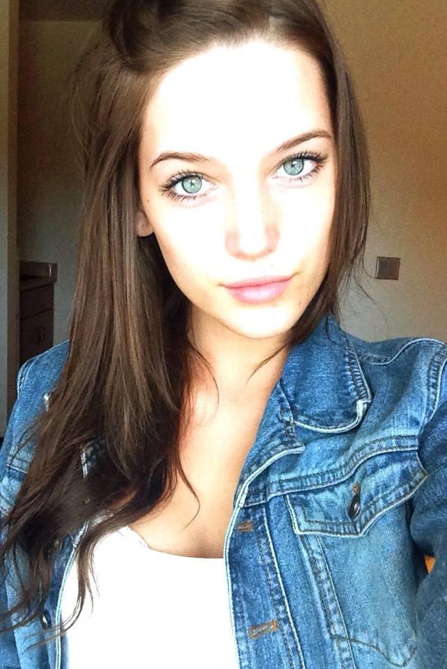 Jean jacket beauty. | Scrolller