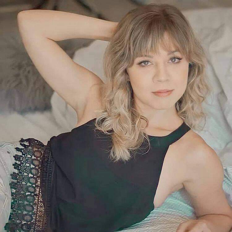 Jennette Mccurdy is just so beautiful and sexy 😍 | Scrolller