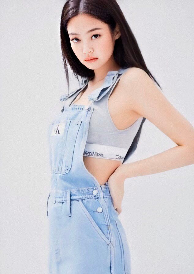 200302 Jennie campaign photo for Calvin Klein Jean | Scrolller