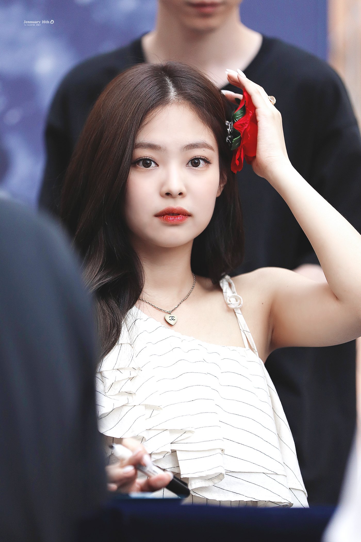 Jennie | Scrolller
