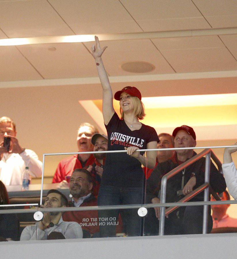Jennifer at a game supporting her hometown team! I was there, so sad I didn’t get to meet her ...