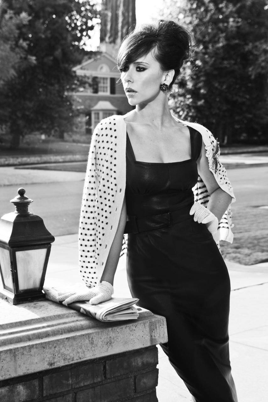 Jennifer love hewitt | Scrolller