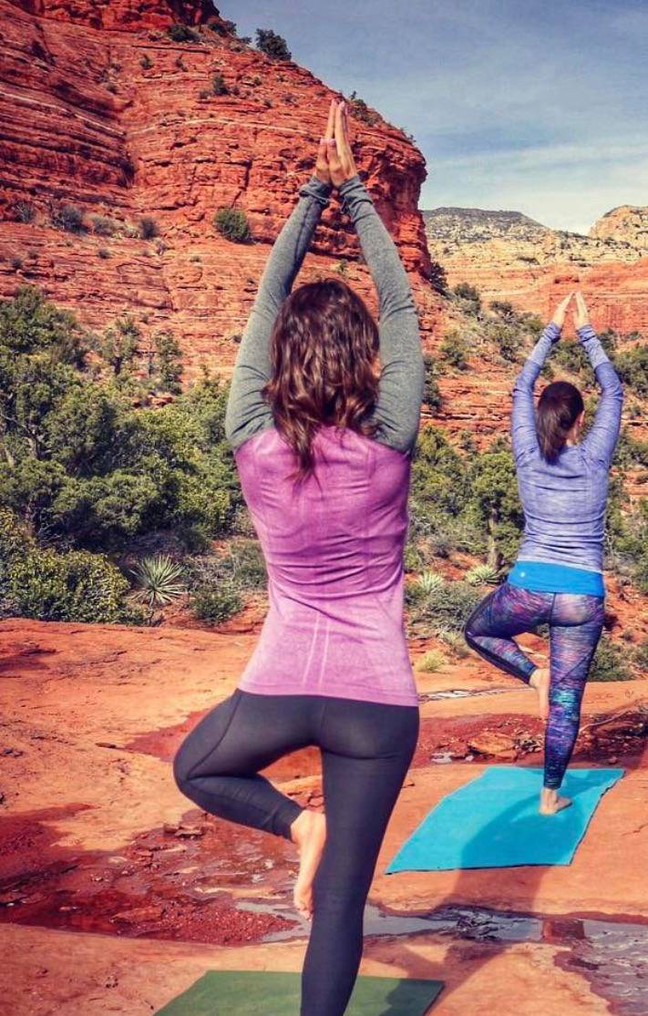 Jenny Dell Yoga Butt | Scrolller
