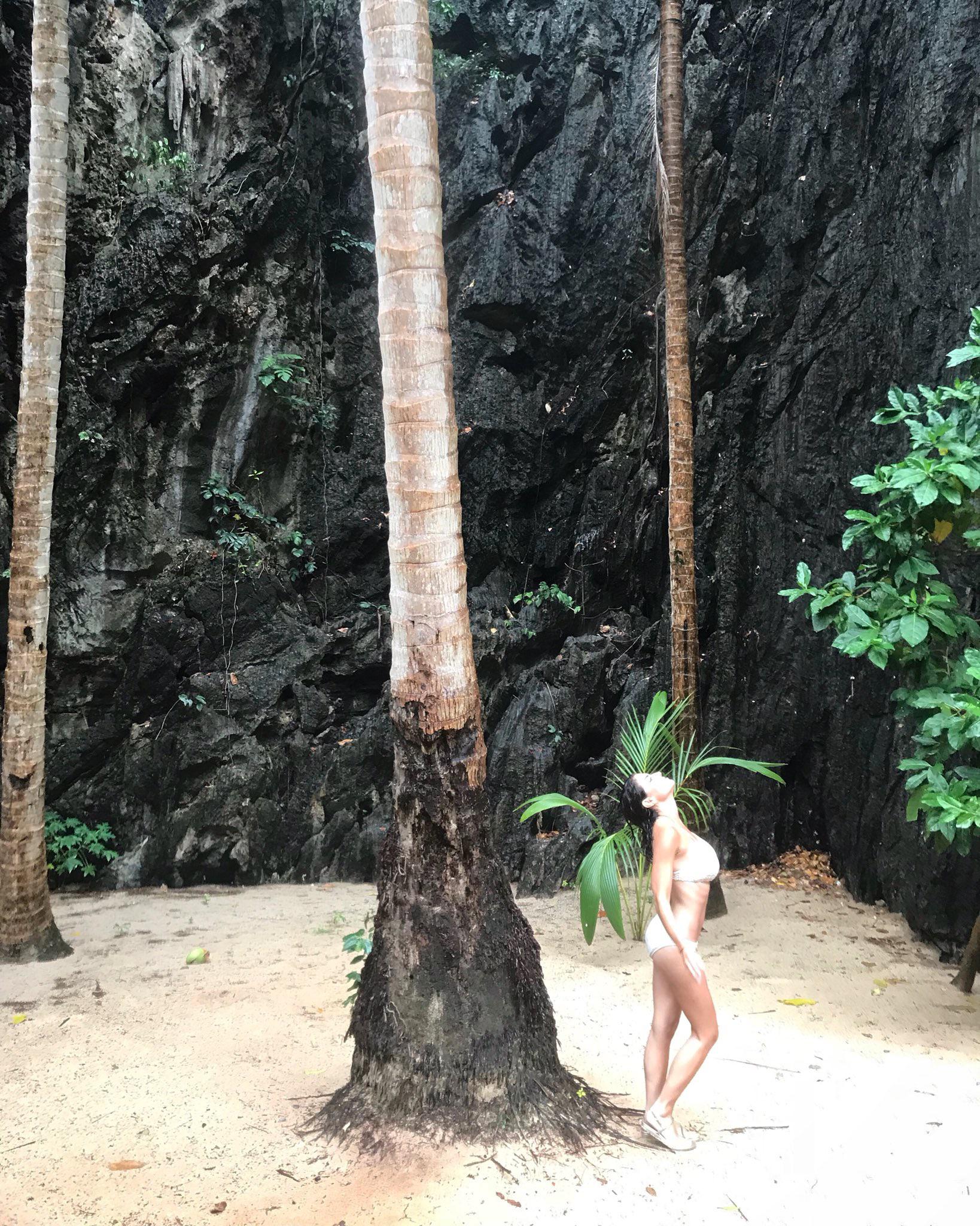 Jenny Dell SI Swimsuit | Scrolller